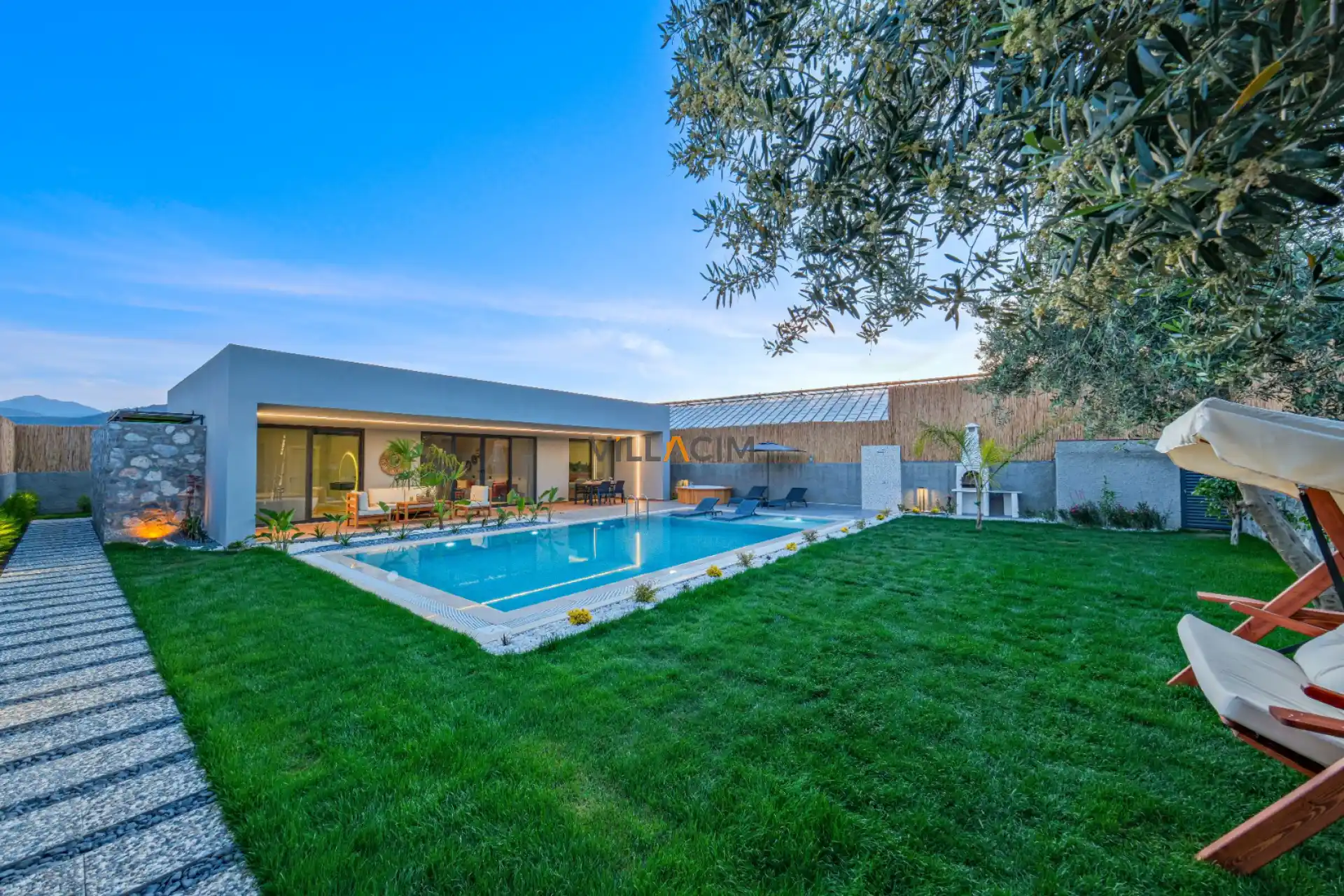 Villa Roe House | Villacım